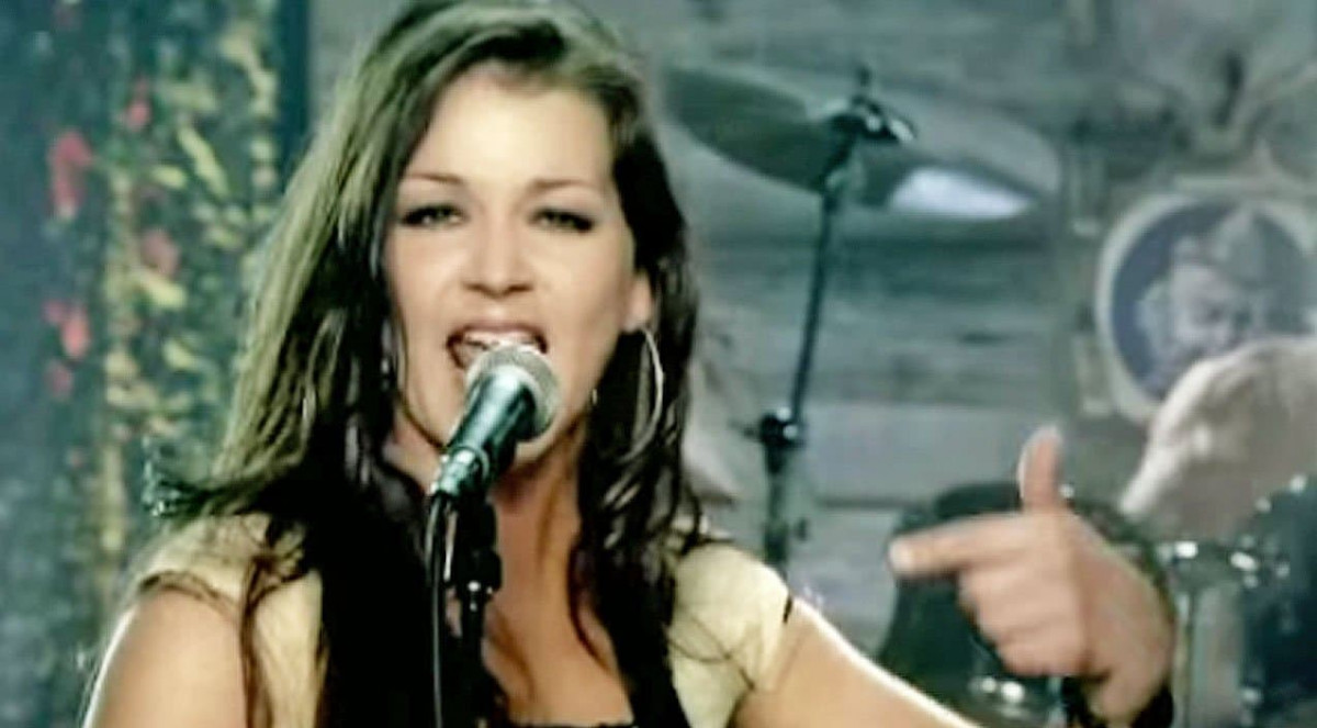 Gretchen Wilson's 2004 Song 'Redneck Woman' Spent 5 Weeks At #1