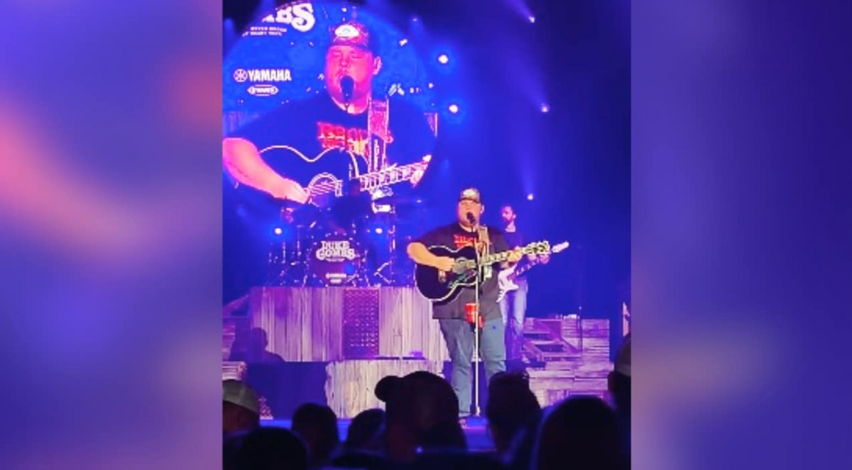 Luke Combs Plays Unreleased Song, Crowd's Response Says It All…