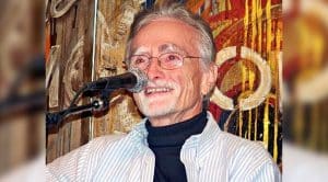 Beloved Country Singer/Songwriter Dead At 82