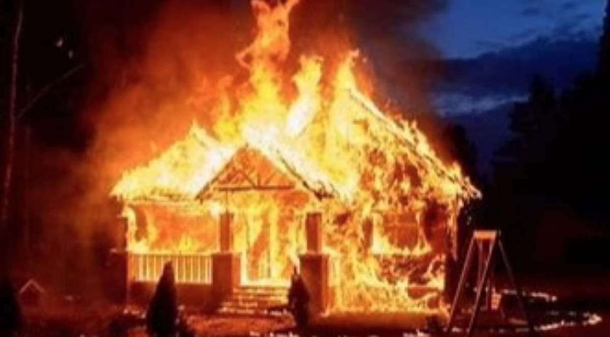 7-Year-Old Boy Saves 22-Month-Old Sister From House Fire