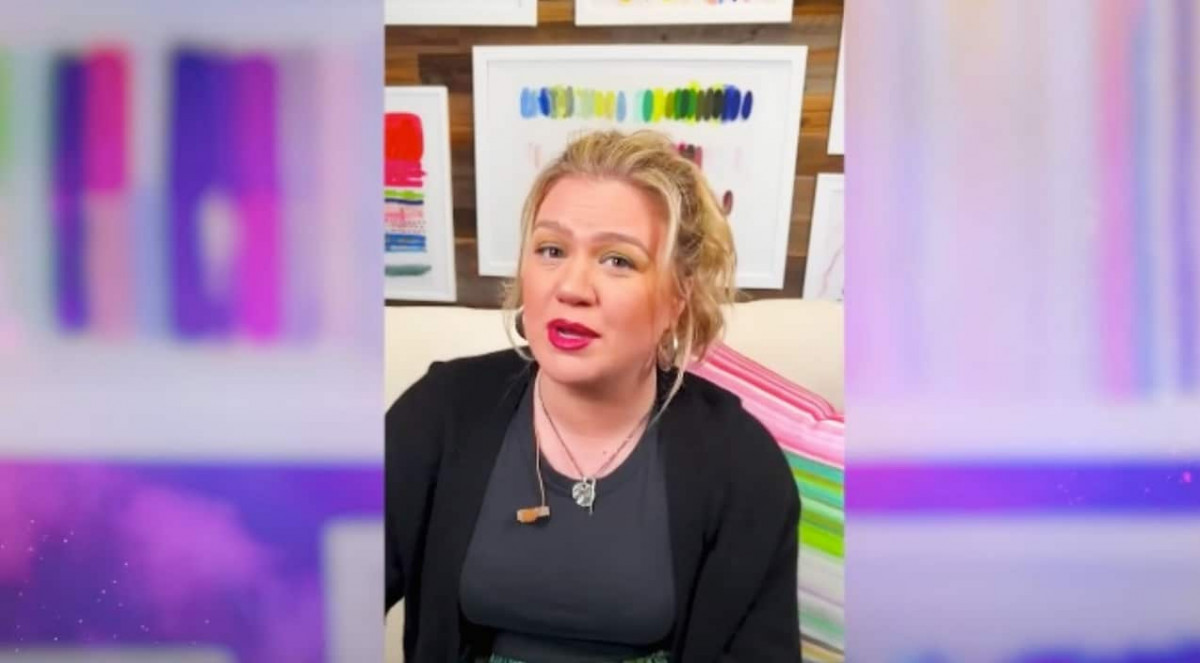 Kelly Clarkson Shares New Details About Her Post-Divorce Album