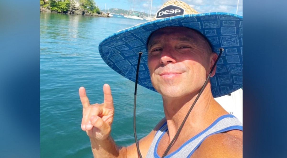 Kenny Chesney Gets Real About His "Social Anxiety" After Split From Ex ...