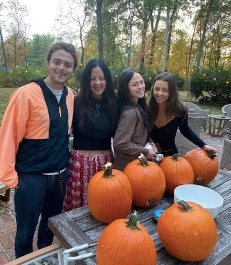 Sara Evans Celebrates Daughter Olivia’s Engagement - Country Living Nation