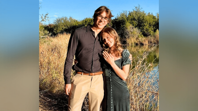 "Duck Dynasty" Stars Announce Daughter's Engagement