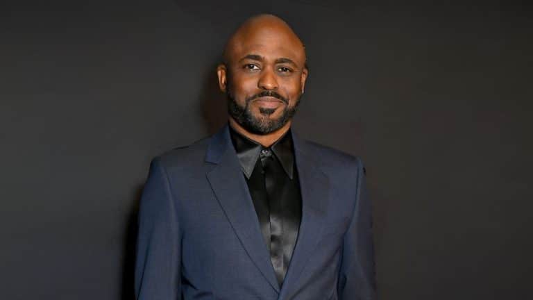 Wayne Brady "Banged Up And Sore" After Car Accident