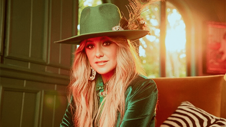 Lainey Wilson Makes Debut On Las Vegas Stage This NFR Season