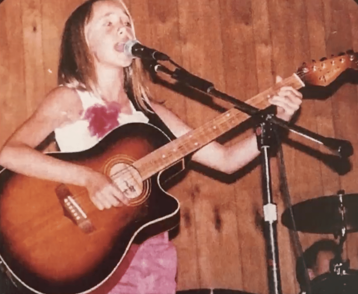 See How 24 Country Stars Looked When They Were Young