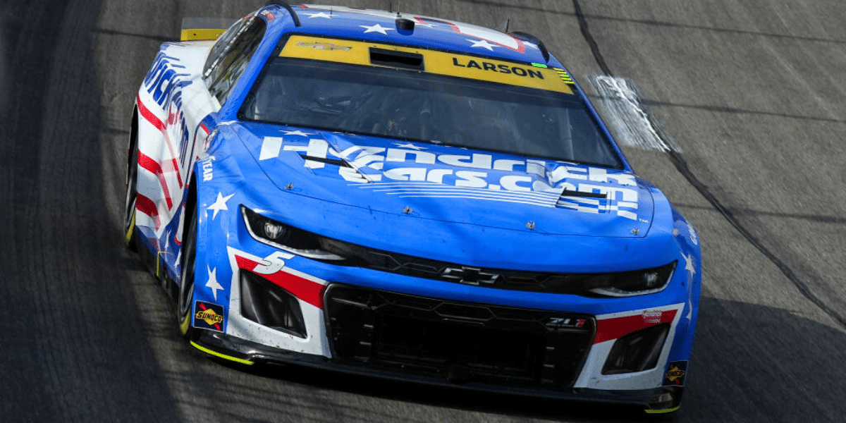 Kyle Larson Wins NASCAR Cup Series Race In Closest Finish In NASCAR History