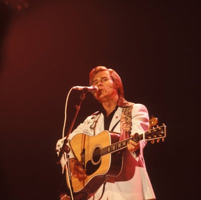 20 Country Singers Who Are From Texas