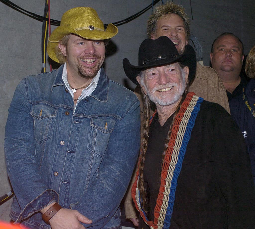 Willie Nelson Gets Emotional While Remembering His "Good Friend" Toby Keith