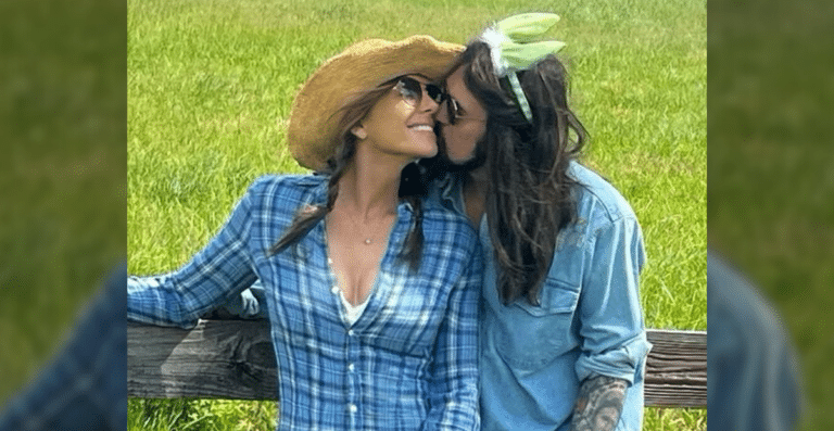 Billy Ray Cyrus Debuts Elizabeth Hurley Romance With Kissing Photo On ...